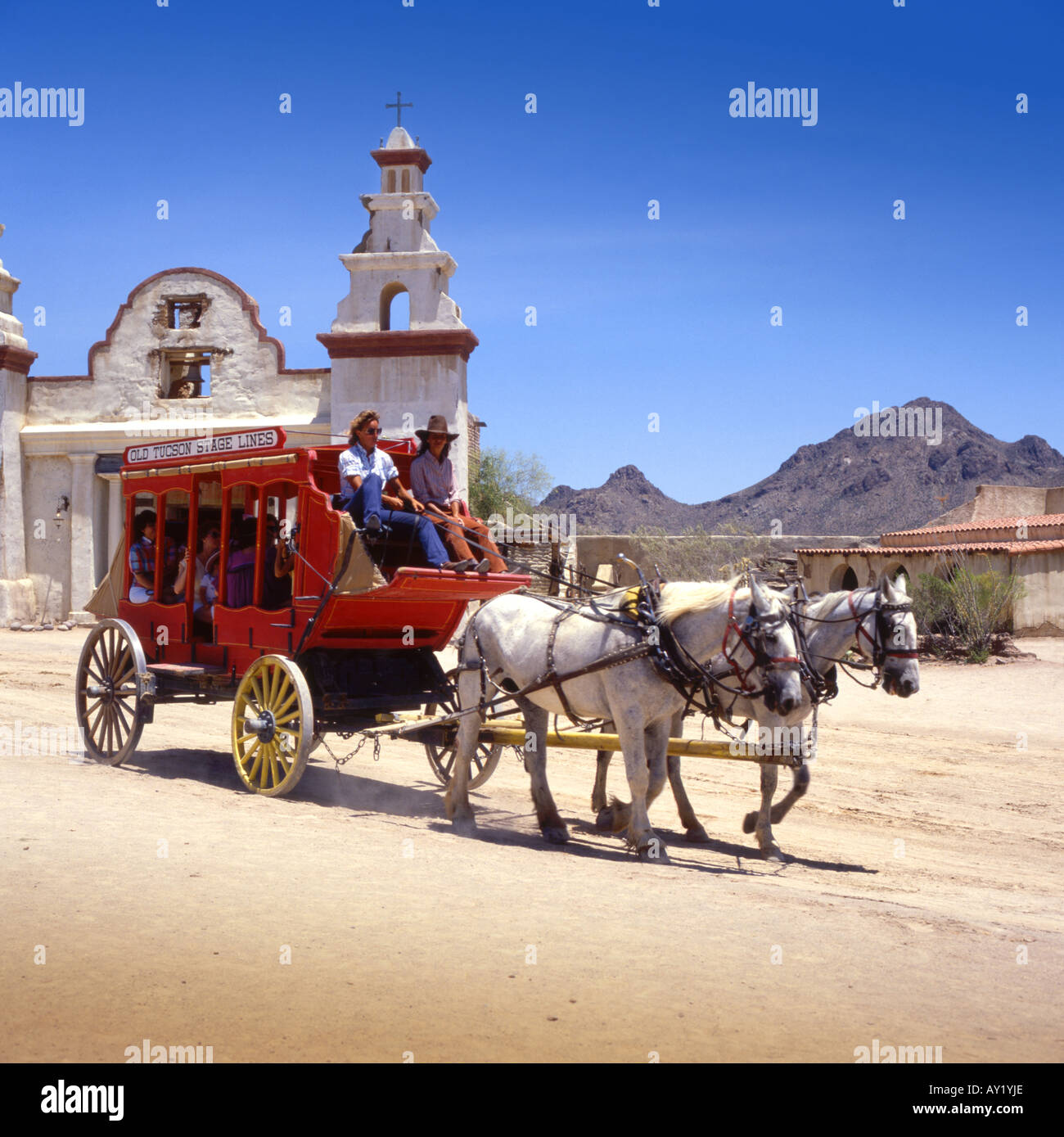 Arizona stagecoach horses hi-res stock photography and images - Alamy