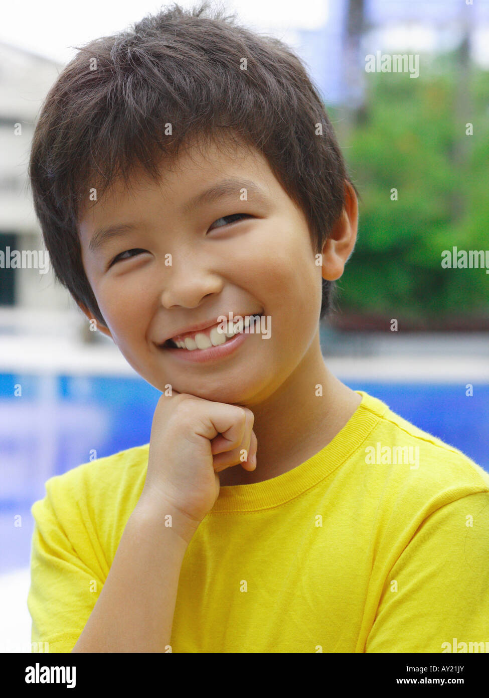 Portrait of a boy smiling Stock Photo - Alamy