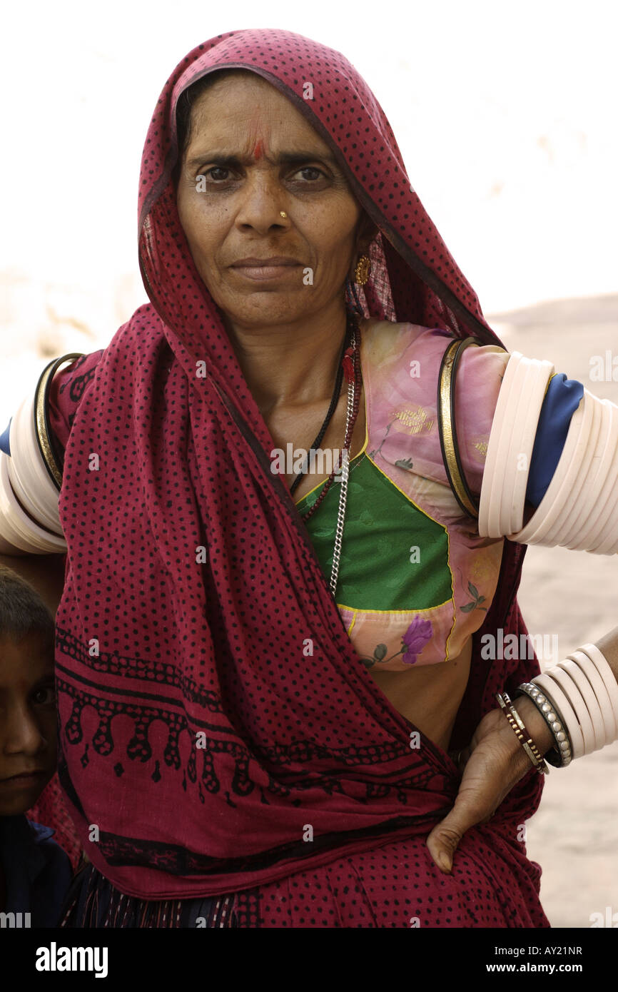 Rajasthani tribal women hi-res stock photography and images - Alamy