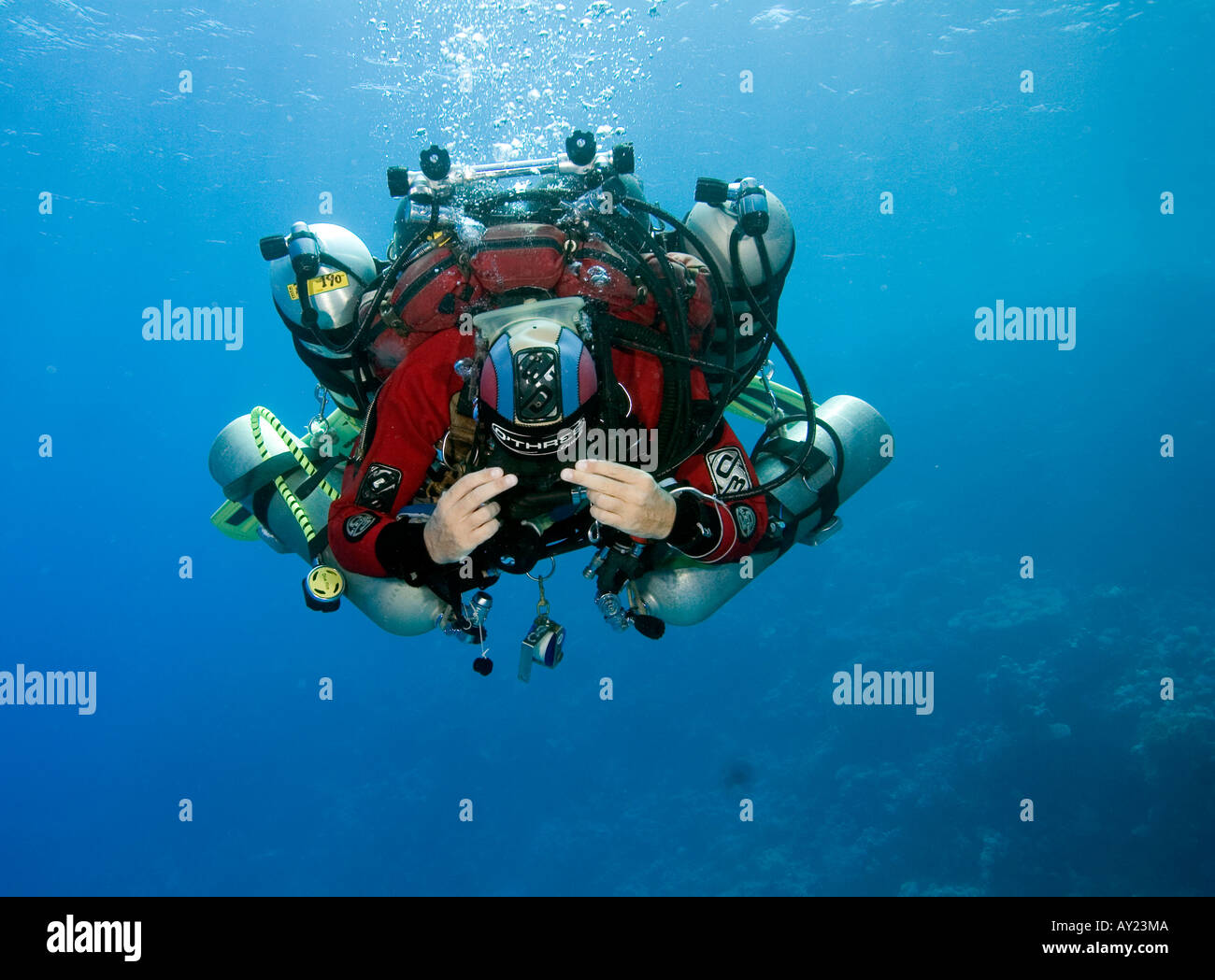 Leigh Cunningham in preparation for the world record deepest Wreck dive ...