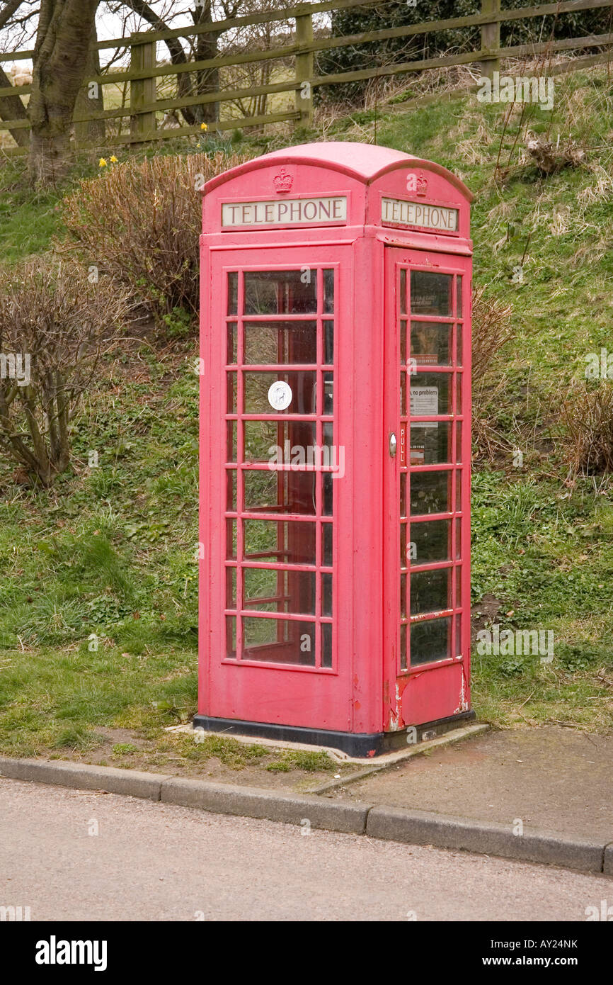 Traditional British red telephone box, Glanton, Northumberland, England ...