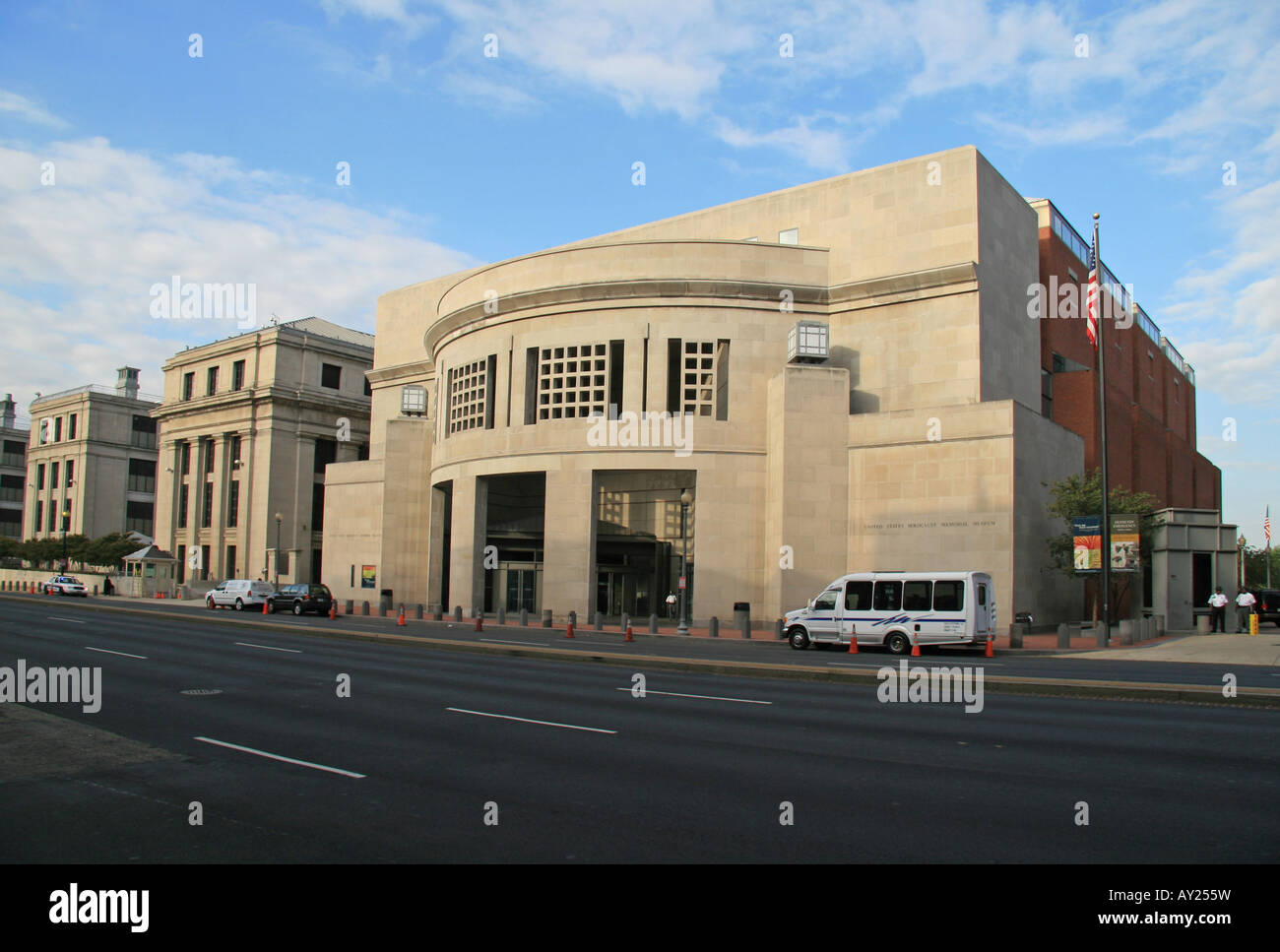 The United States Holocaust Memorial Museum (USHMM) on Raoul Wallenberg ...