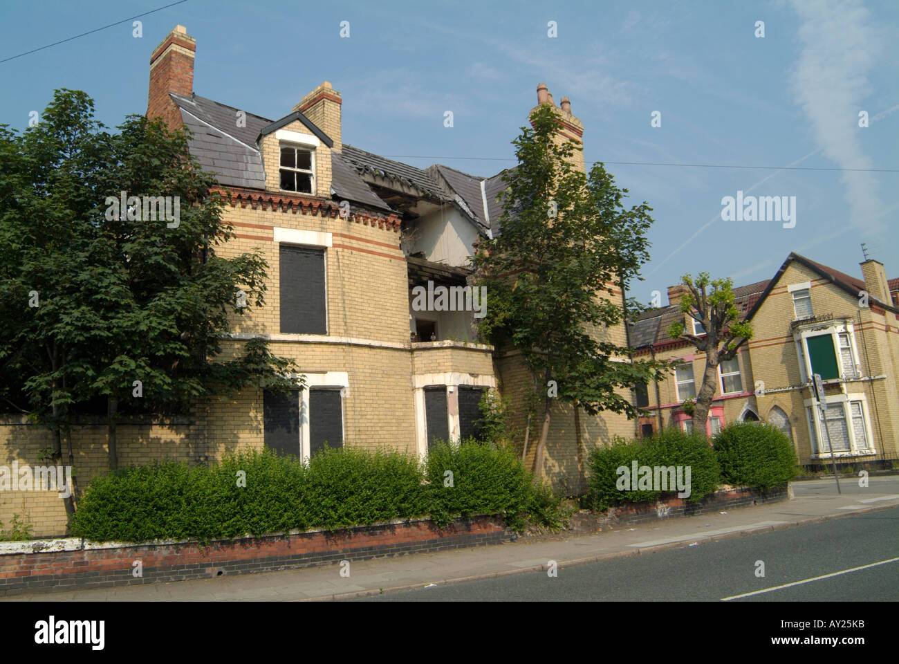 Derelict and boarded housing on the corner of Kingsley Road and Jermyn ...