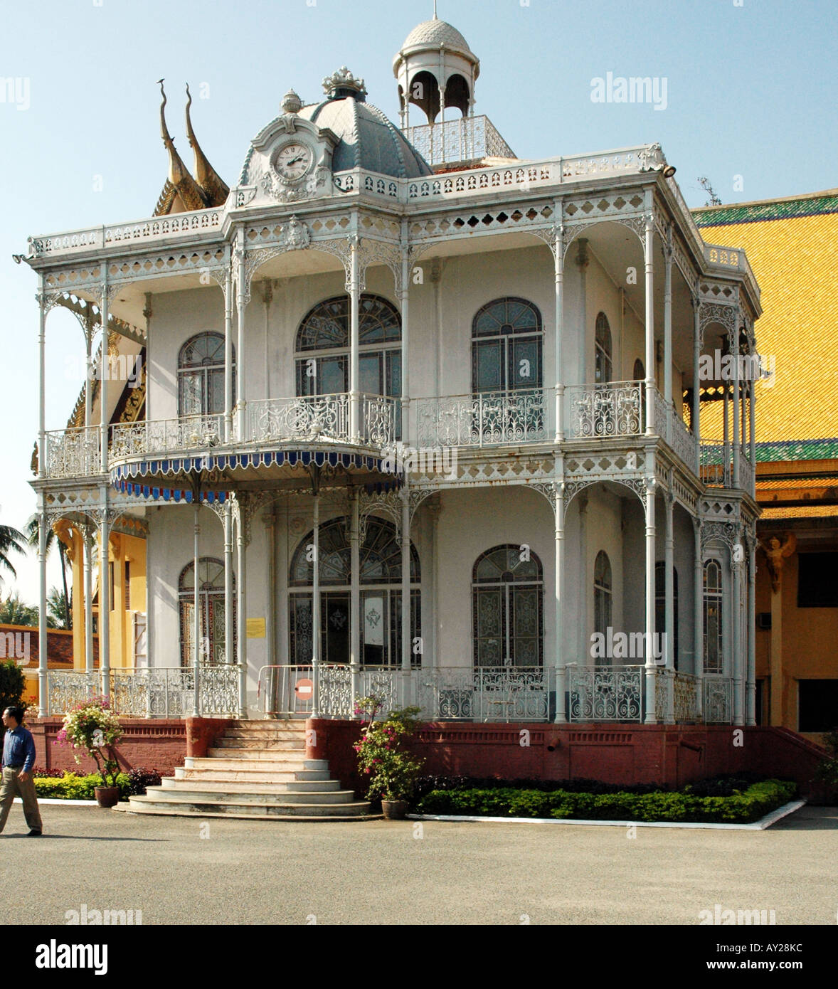 Royal palace phnom penh napoleon hi-res stock photography and images ...