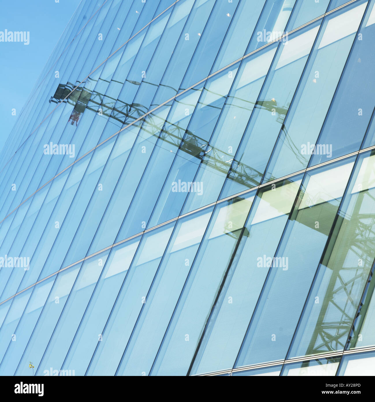 Winches and cranes hi-res stock photography and images - Alamy