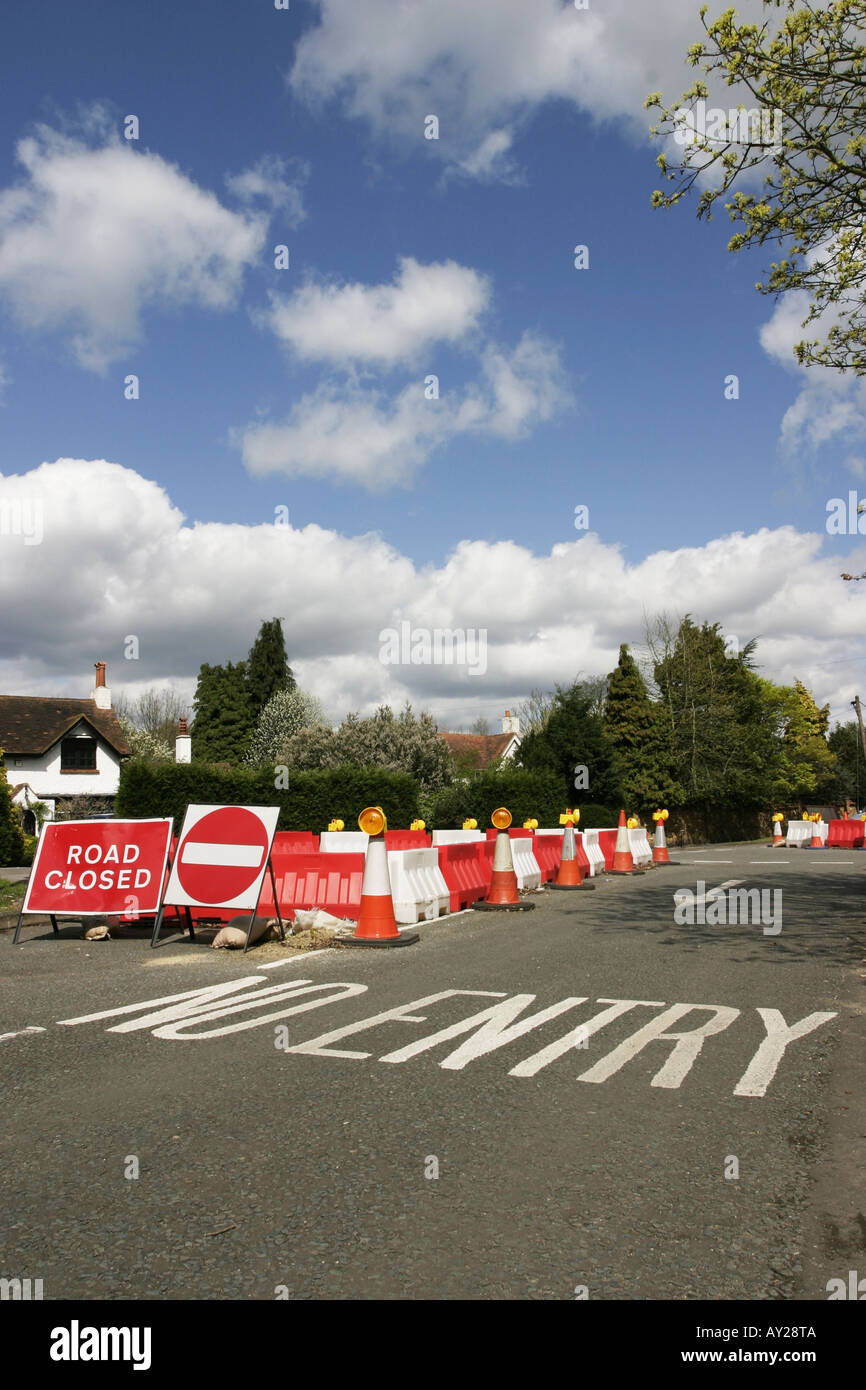 Road signs diverting traffic Stock Photo - Alamy