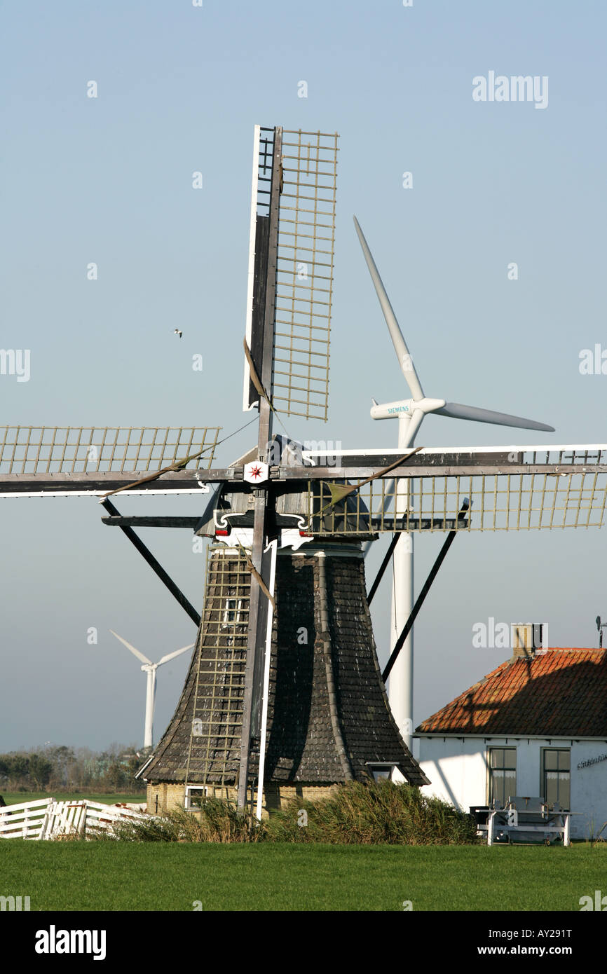 Modern dutch stations hi-res stock photography and images - Alamy