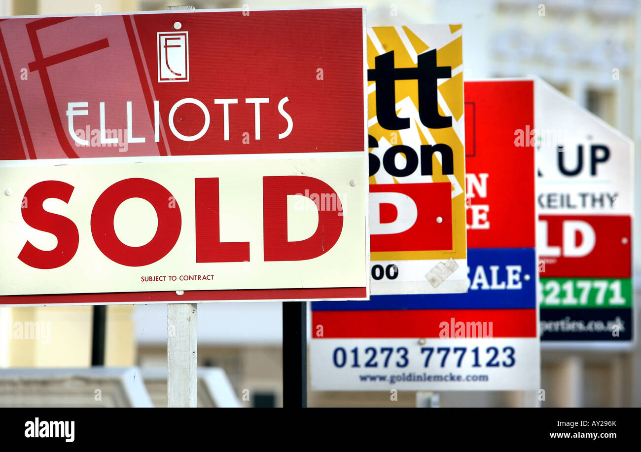 Sold picture hi-res stock photography and images - Alamy