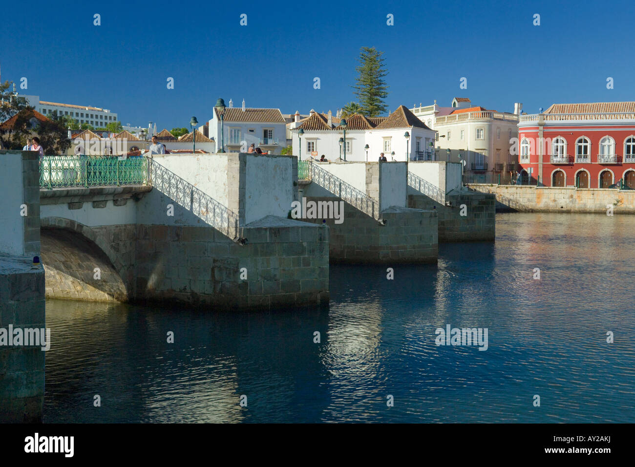 Medieval bridge architecture hi-res stock photography and images - Alamy