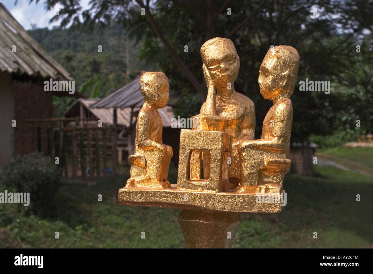 Ghana chief gold hi-res stock photography and images - Alamy