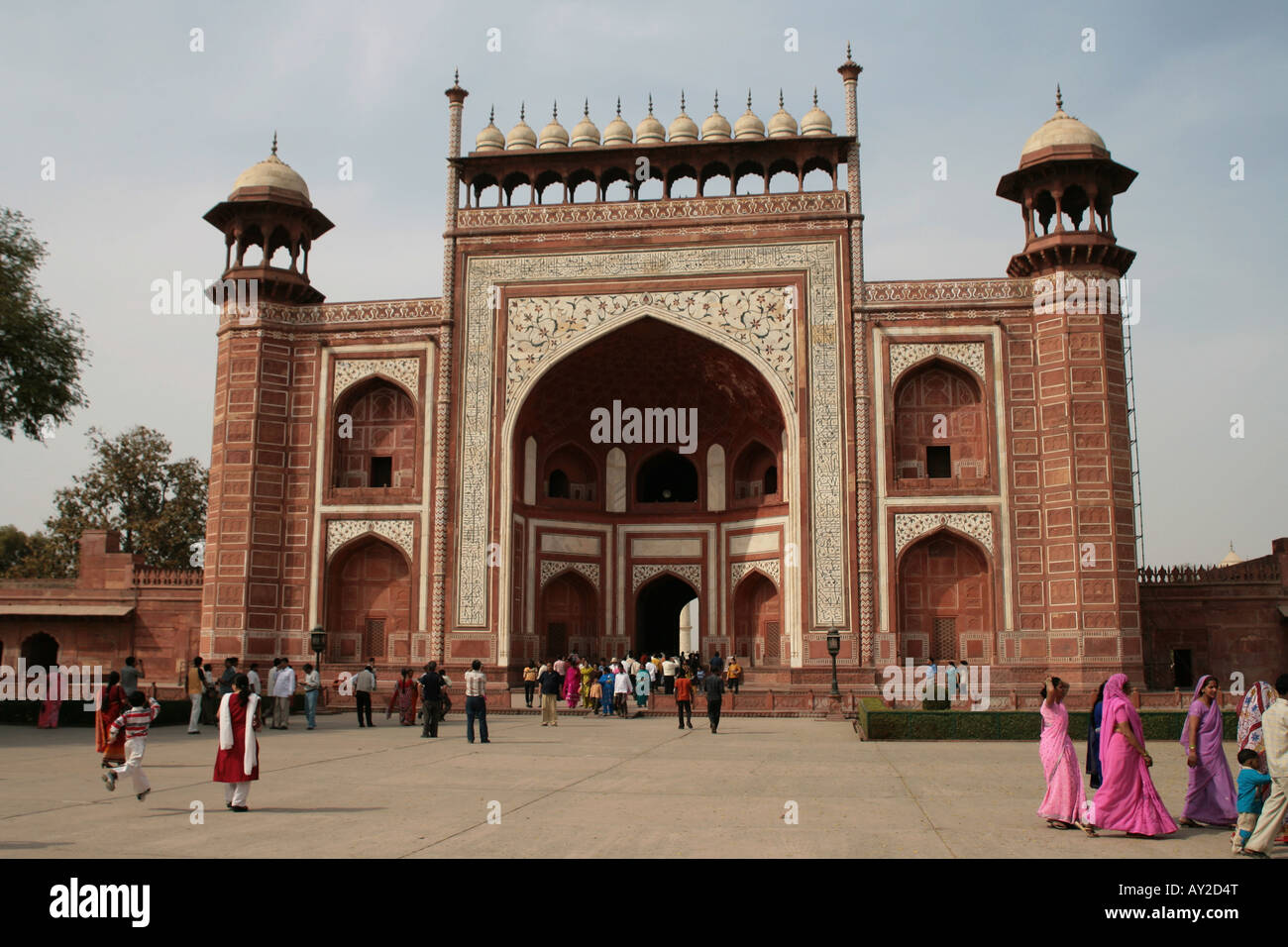 Taj Mahal Front gate India Stock Photo - Alamy