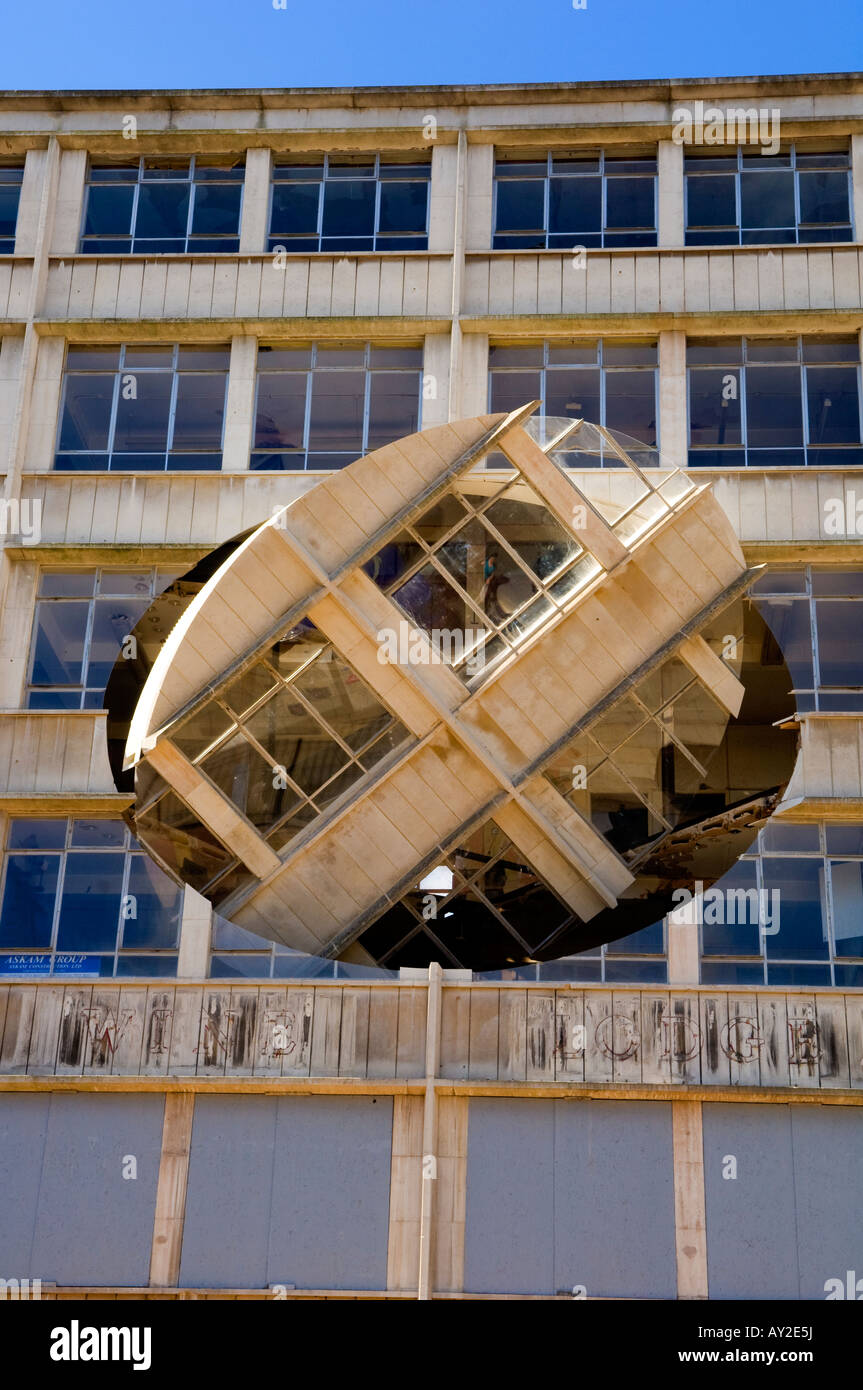 Close up image of Richard Wilsons kinetic sculpture 'Turning the Place ...