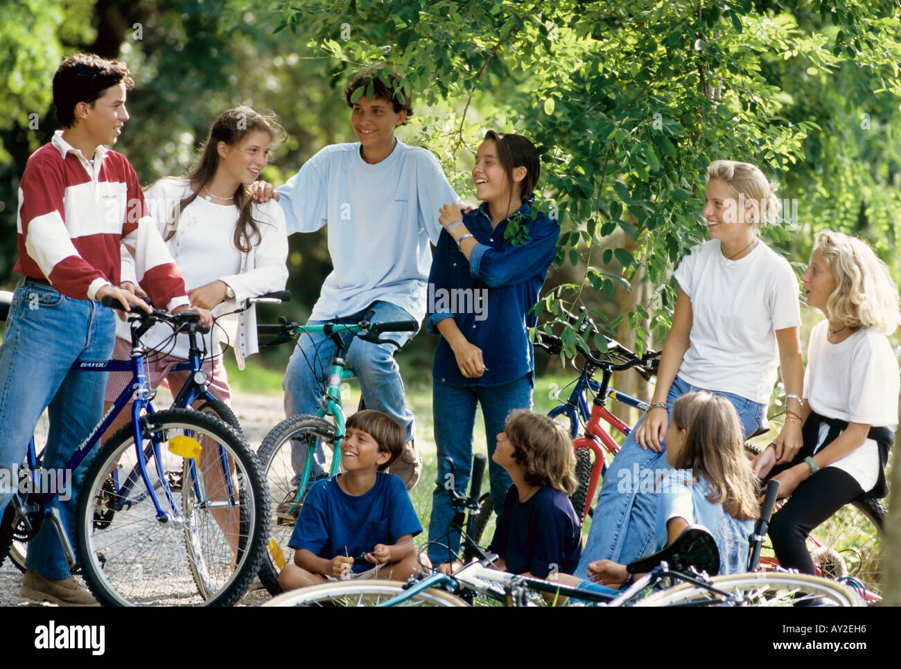 MR GROUP OF CHILDREN AND TEENAGERS WITH BIKES Stock Photo - Alamy