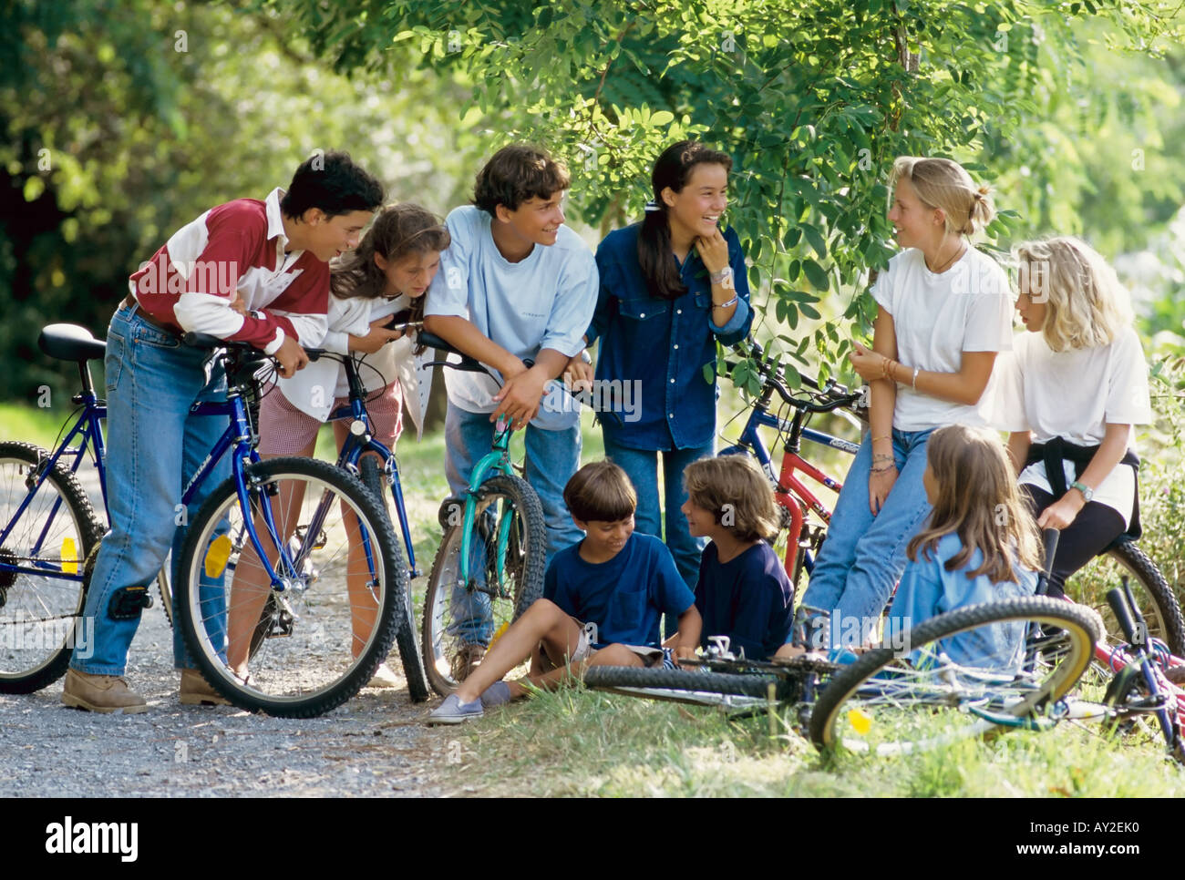 MR GROUP OF CHILDREN AND TEENAGERS WITH BIKES Stock Photo - Alamy