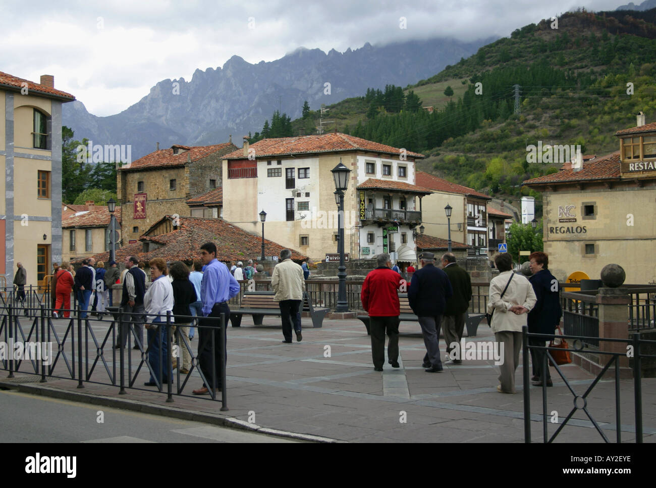 Potes in the Picos de Europa, Cantabria, Spain Stock Photo - Alamy