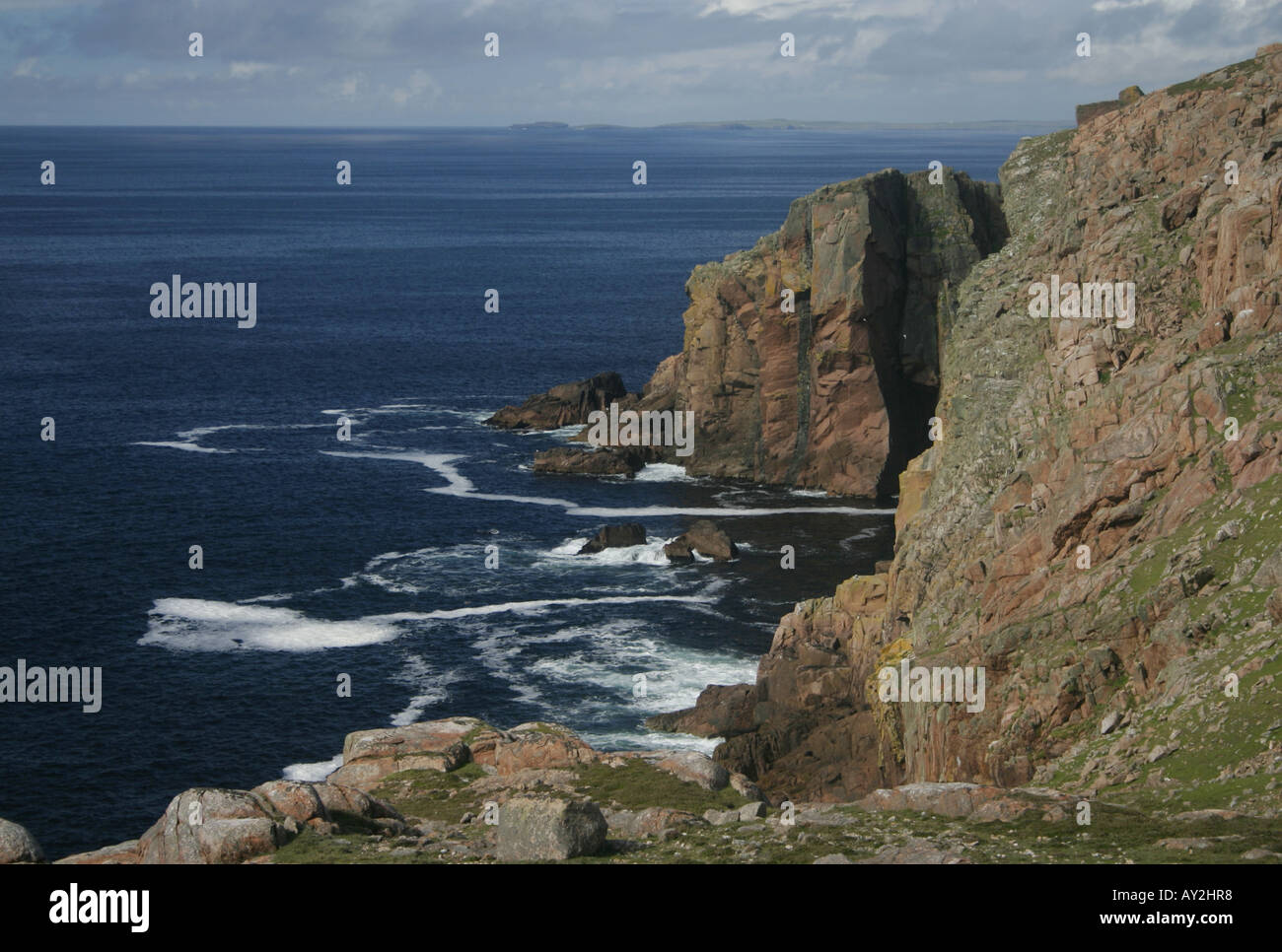 Roe cliff hi-res stock photography and images - Alamy