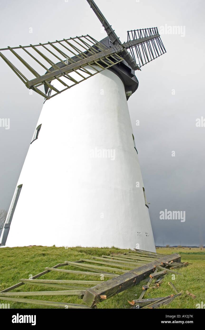 Marton historic windmill loses sail during a bad storm Stock Photo - Alamy