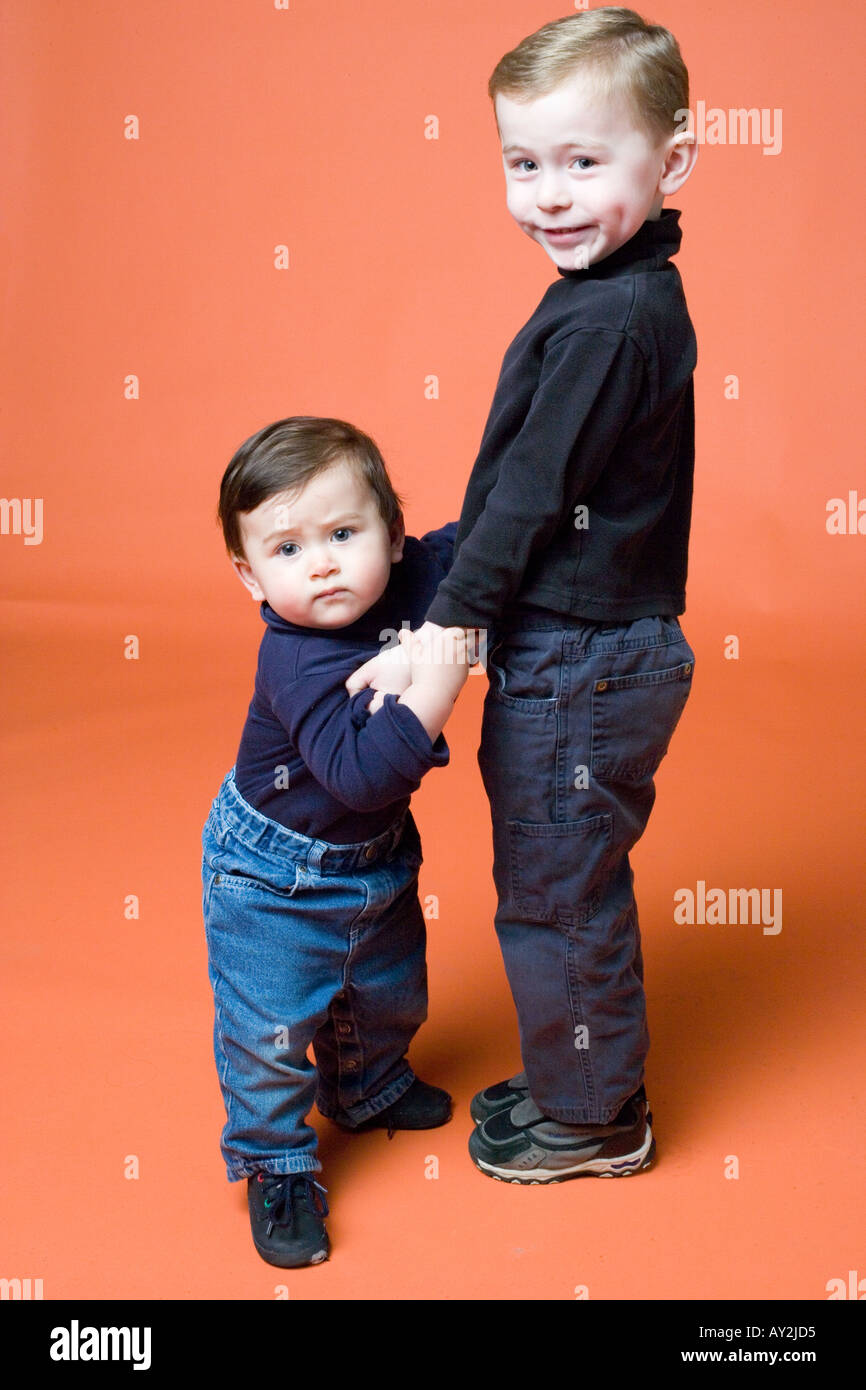 Big and little brothers hi-res stock photography and images - Alamy
