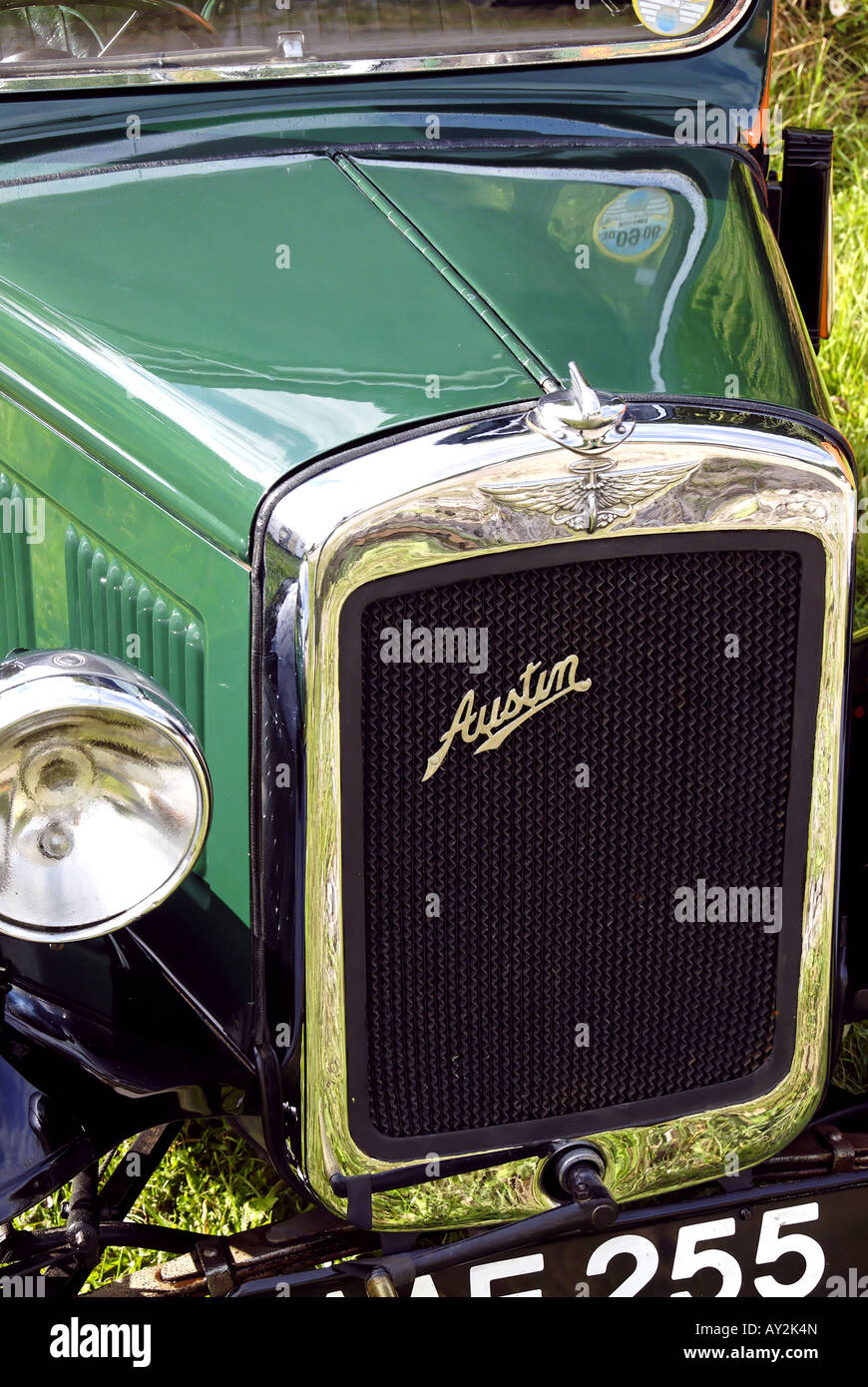 Classic Austin car Grille Stock Photo - Alamy