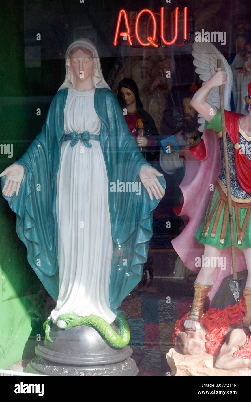 Religious store hi-res stock photography and images - Alamy