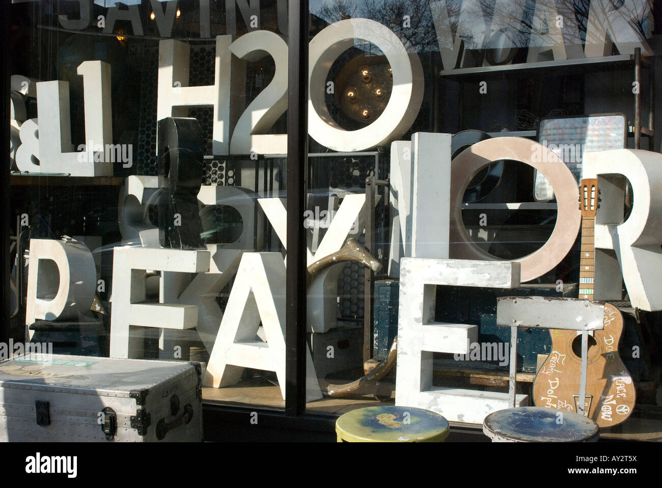 Store letters hi-res stock photography and images - Alamy