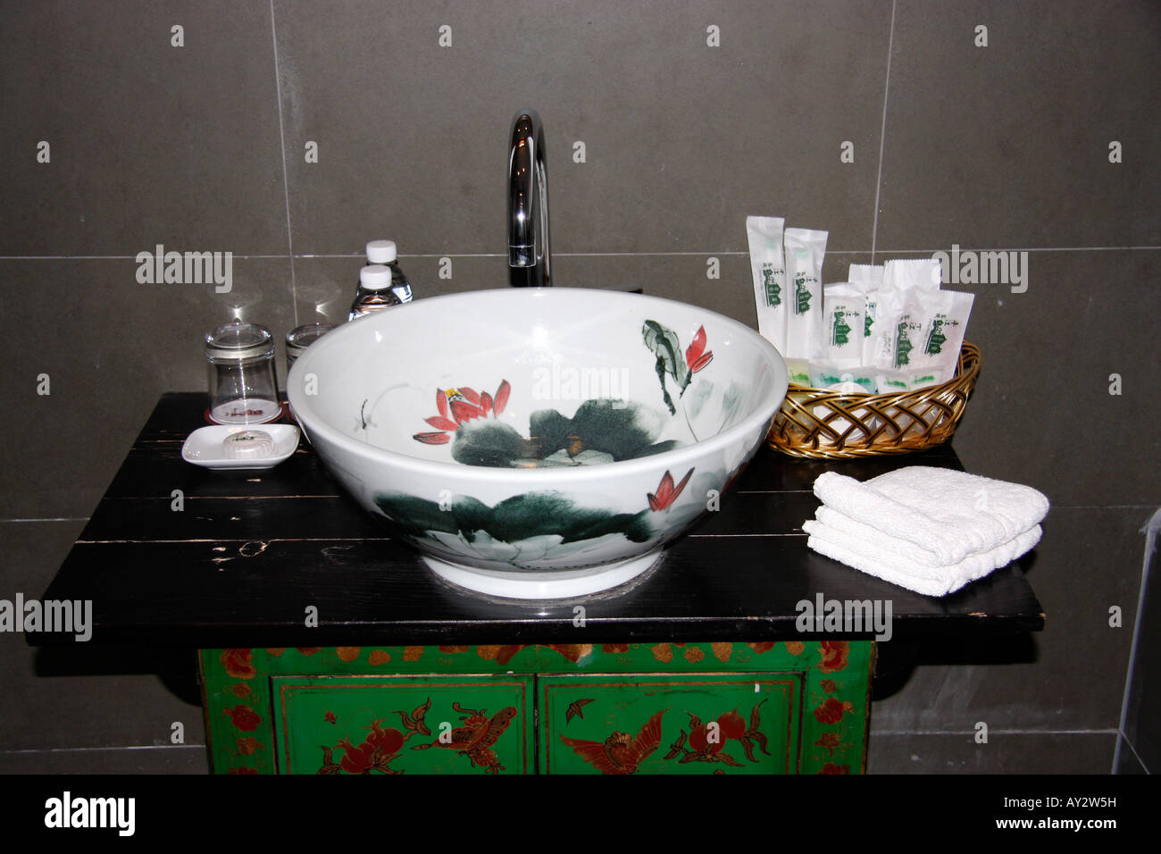 Basin in china hi-res stock photography and images - Alamy