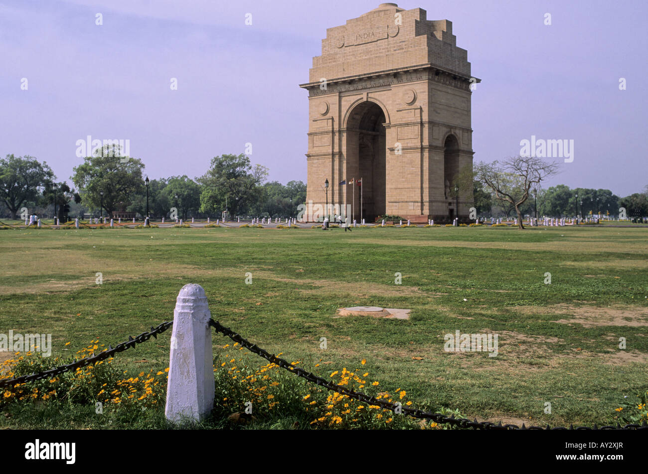 The India Gate at the Rajpath, New Dehli IN Stock Photo - Alamy