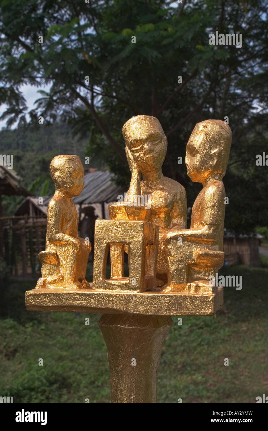 Ghana chief gold hi-res stock photography and images - Alamy