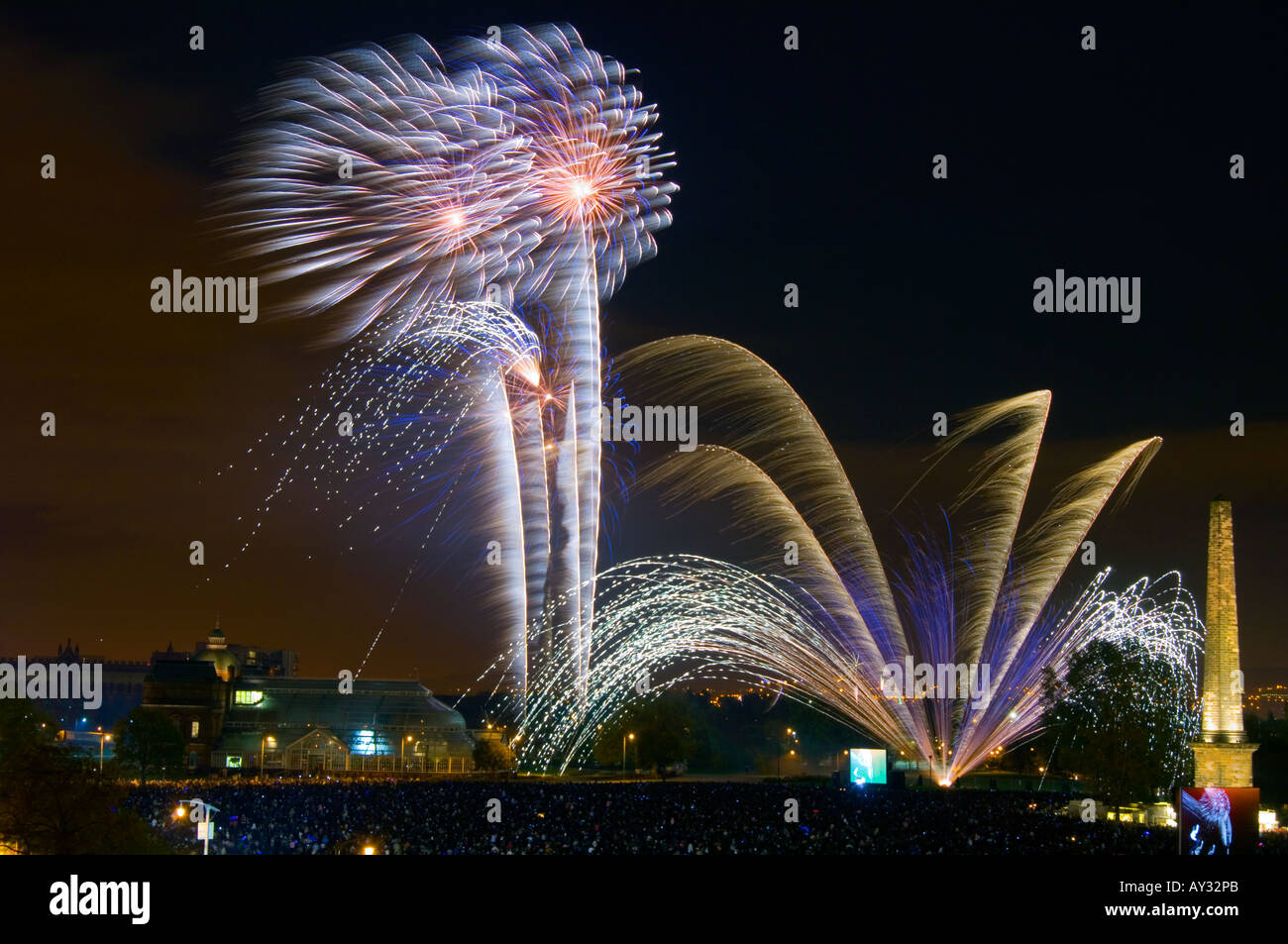 Bonfire night glasgow hi-res stock photography and images - Alamy