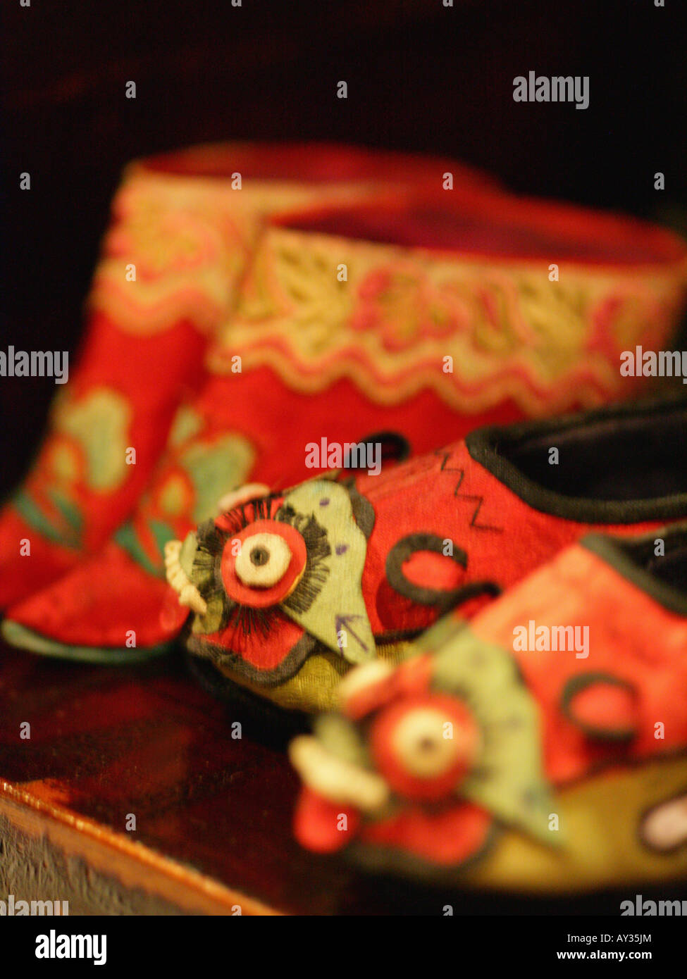 Foot binding hi-res stock photography and images - Alamy