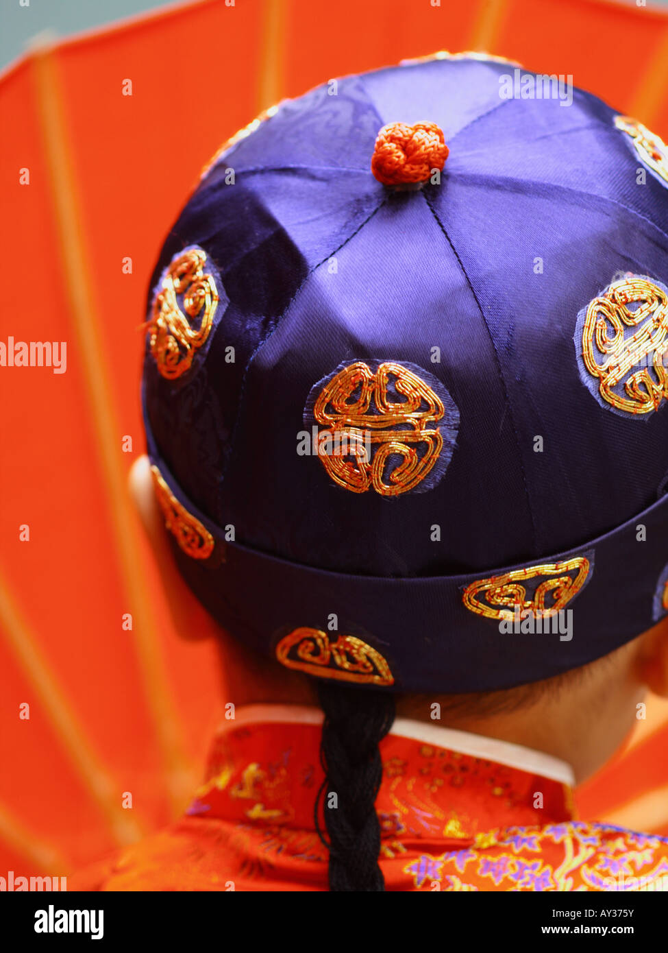 Boy wearing cap rear view hi-res stock photography and images - Alamy