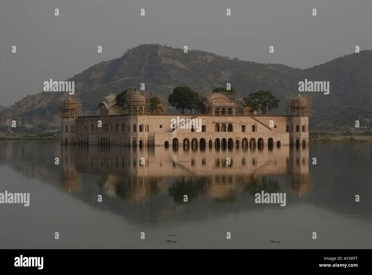 The Jai Mahal - Lake Palace, Jaipur Rajasthan India Stock Photo - Alamy