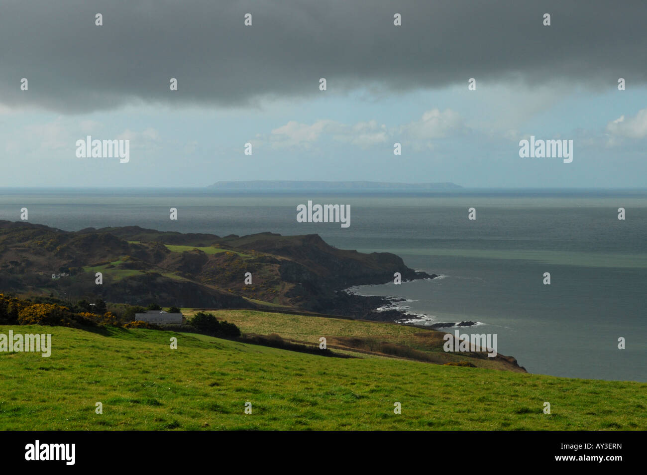 View toward Lundy Island from the north Devon coast Stock Photo - Alamy