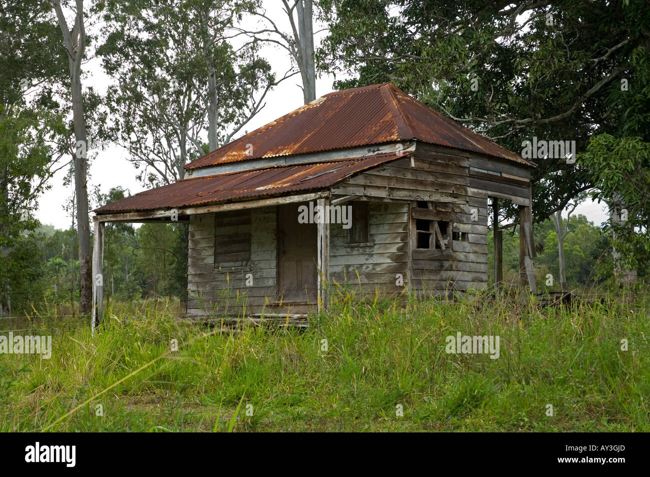 Old humpy hi-res stock photography and images - Alamy