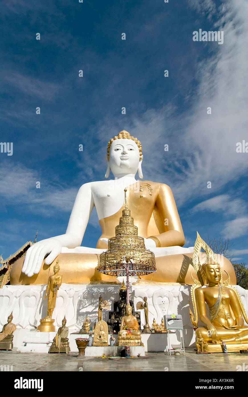 Buddhist Temple Wat Doi Kham Chiang mai Thailand Stock Photo - Alamy
