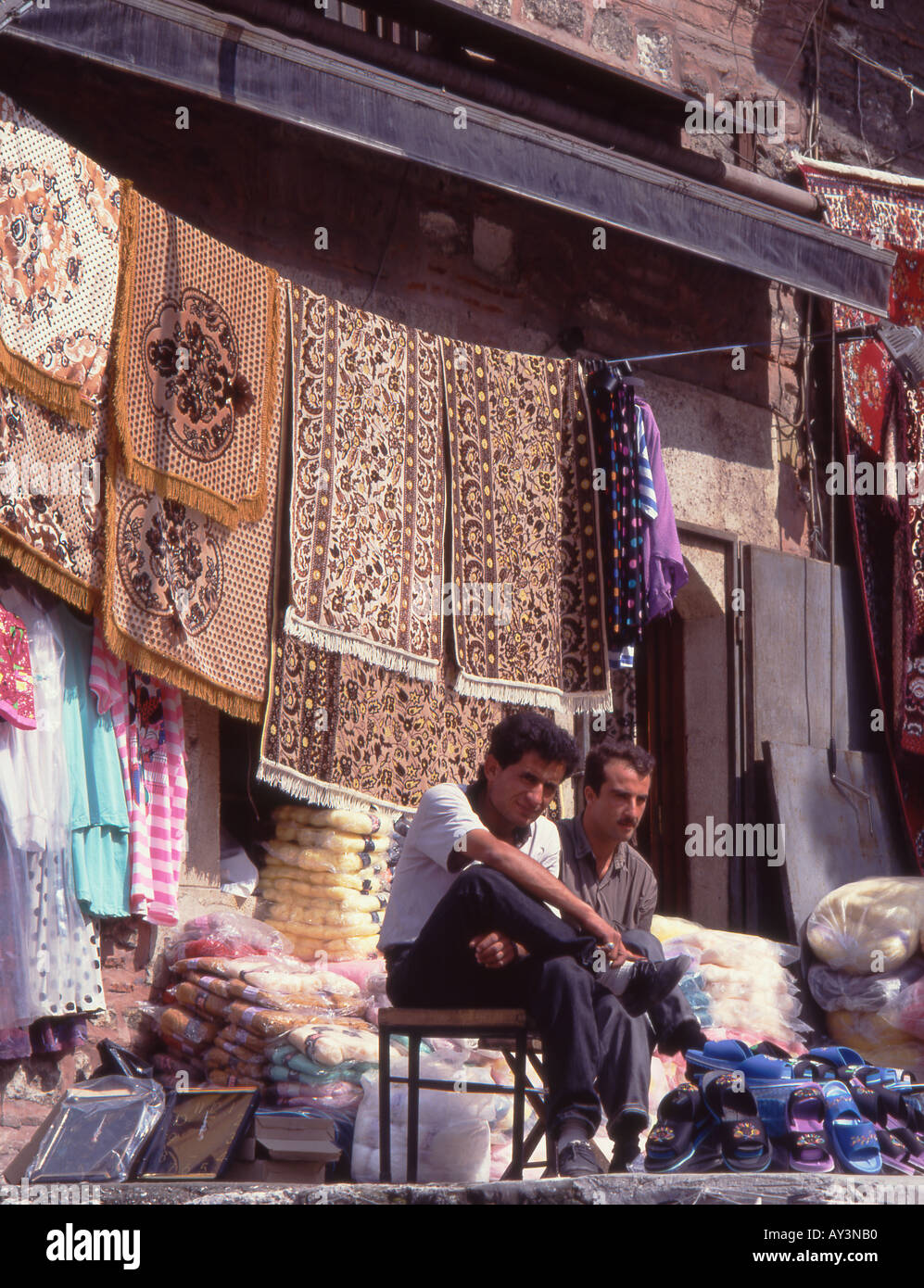 Turkey Istanbul street market Stock Photo - Alamy