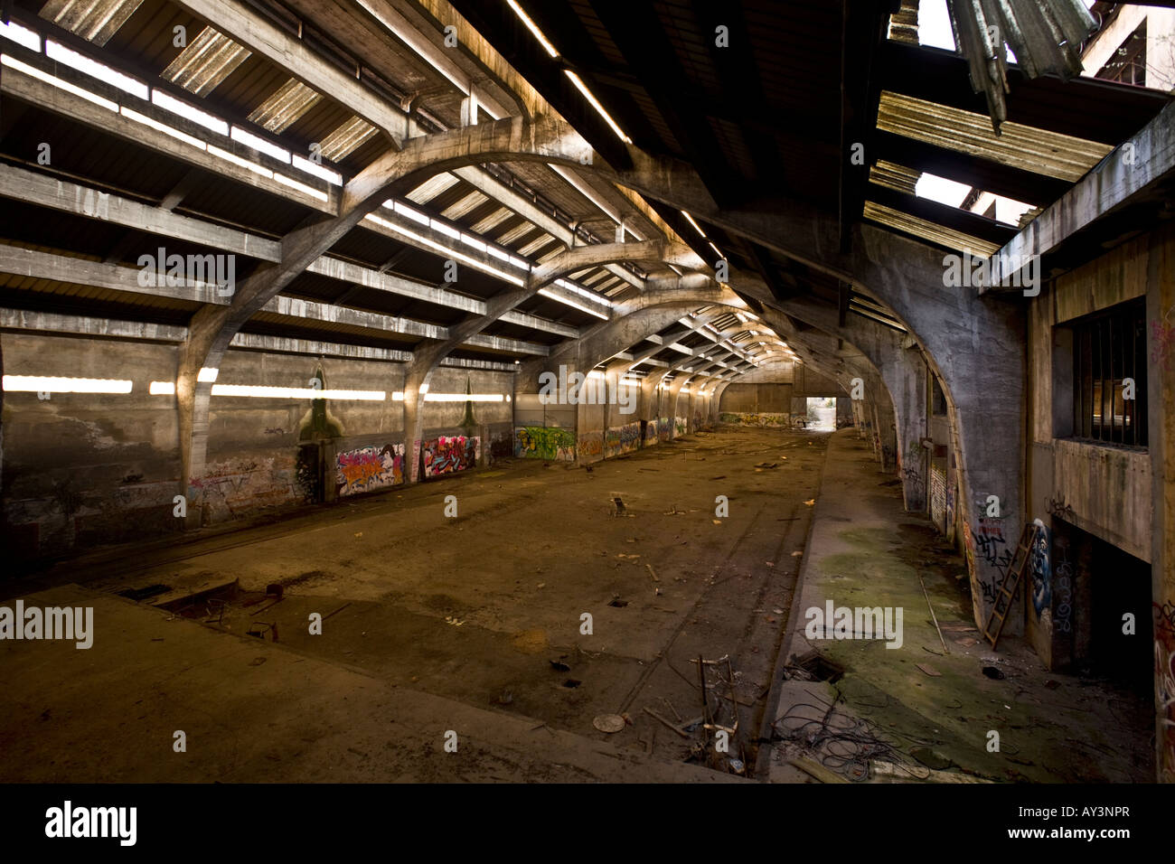 Site industriel abandonné High Resolution Stock Photography and Images ...