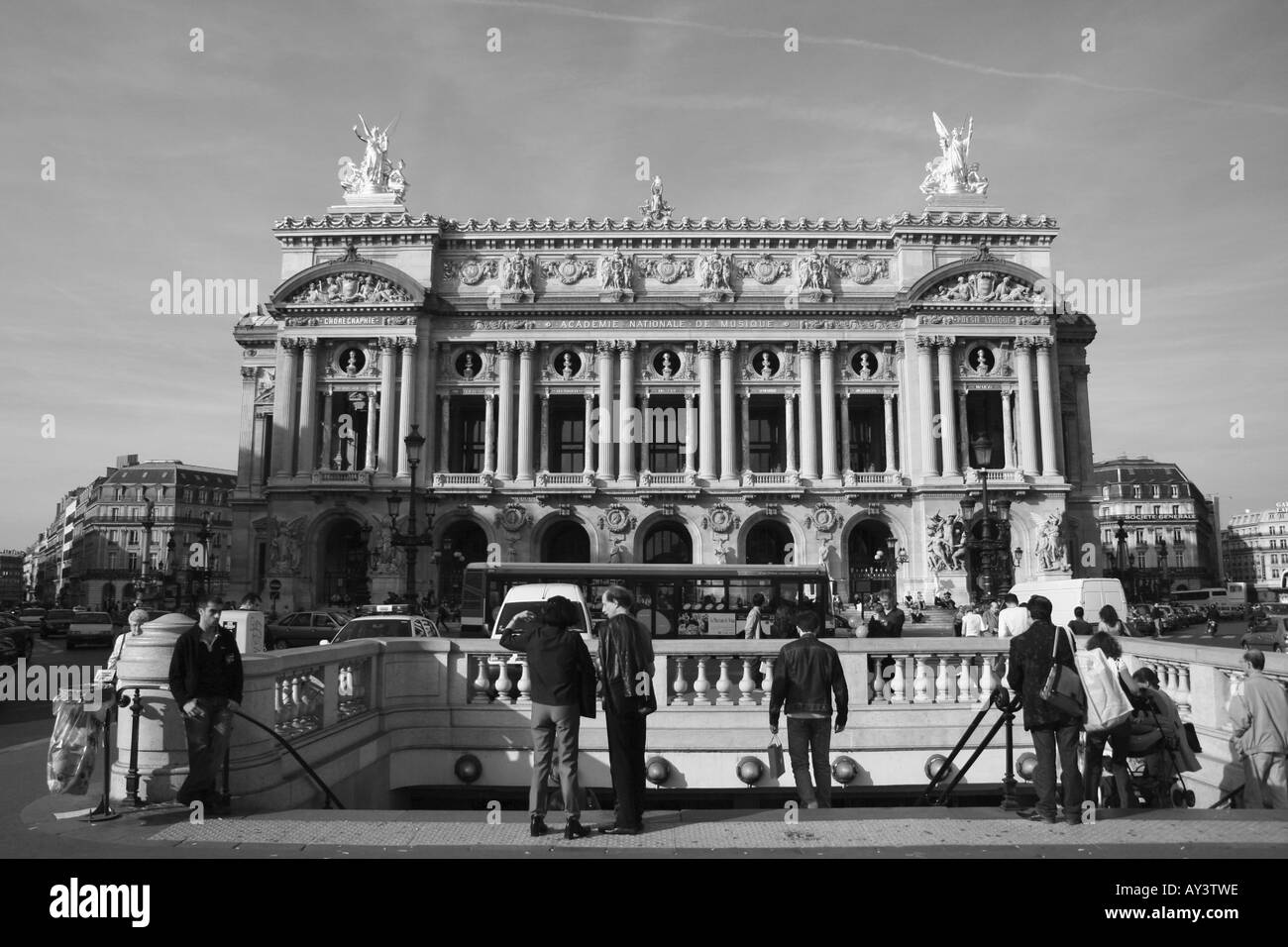 People in opera house Black and White Stock Photos & Images - Alamy