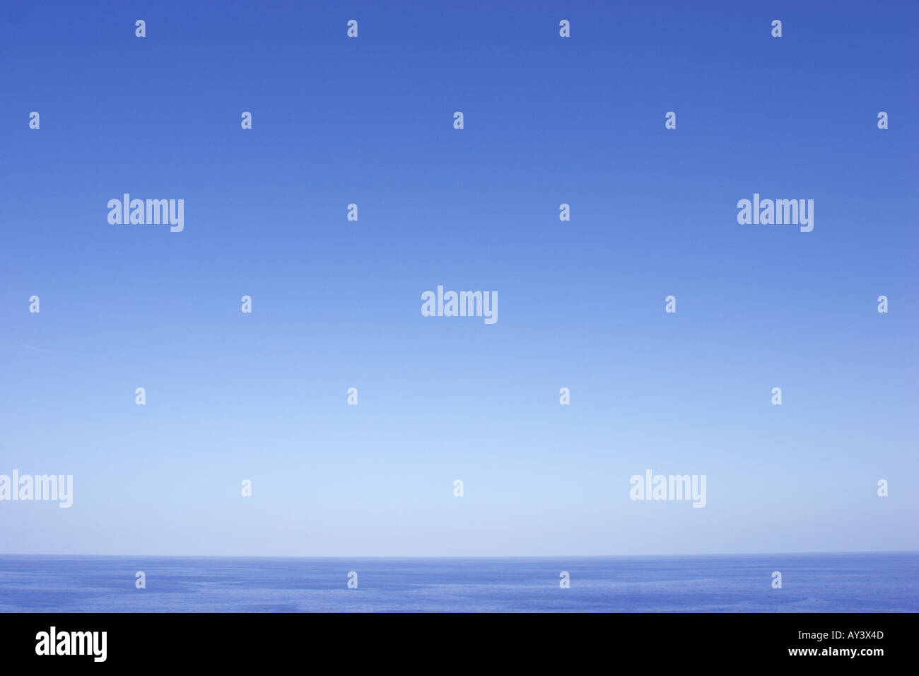 blue ocean and sky Stock Photo - Alamy