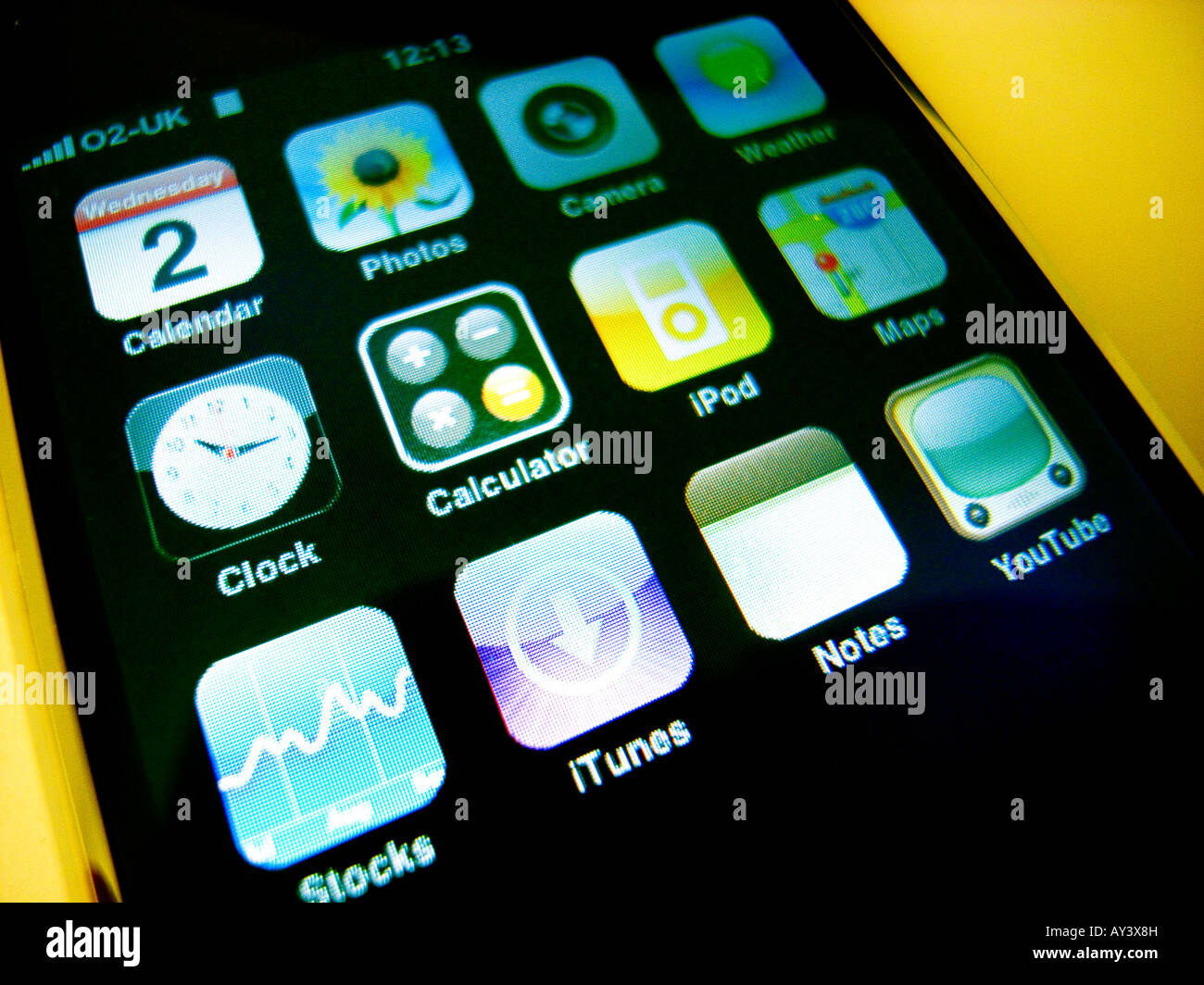 Iphone art hi-res stock photography and images - Alamy