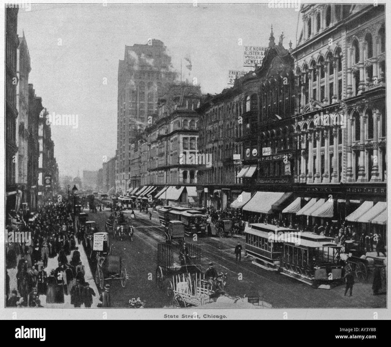 State street chicago Black and White Stock Photos & Images - Alamy