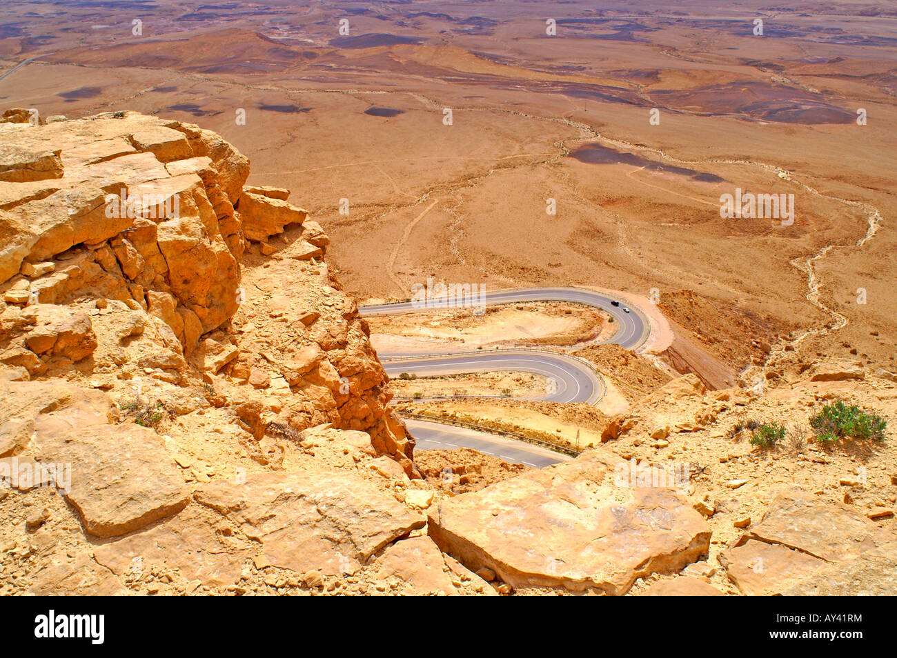 Israel Negev The Ramon Crater the world's largest karst erosion cirque ...