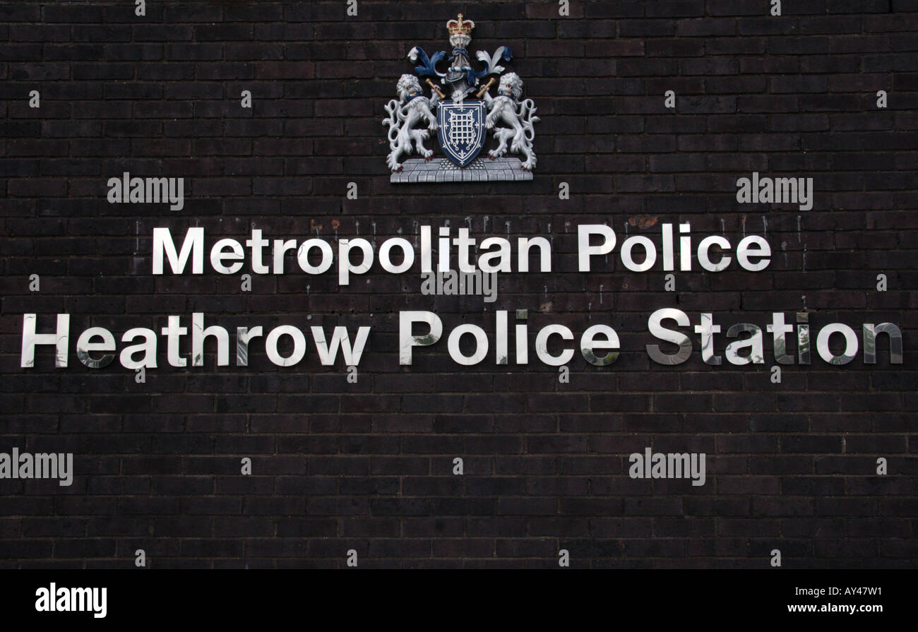 Heathrow police hi-res stock photography and images - Alamy