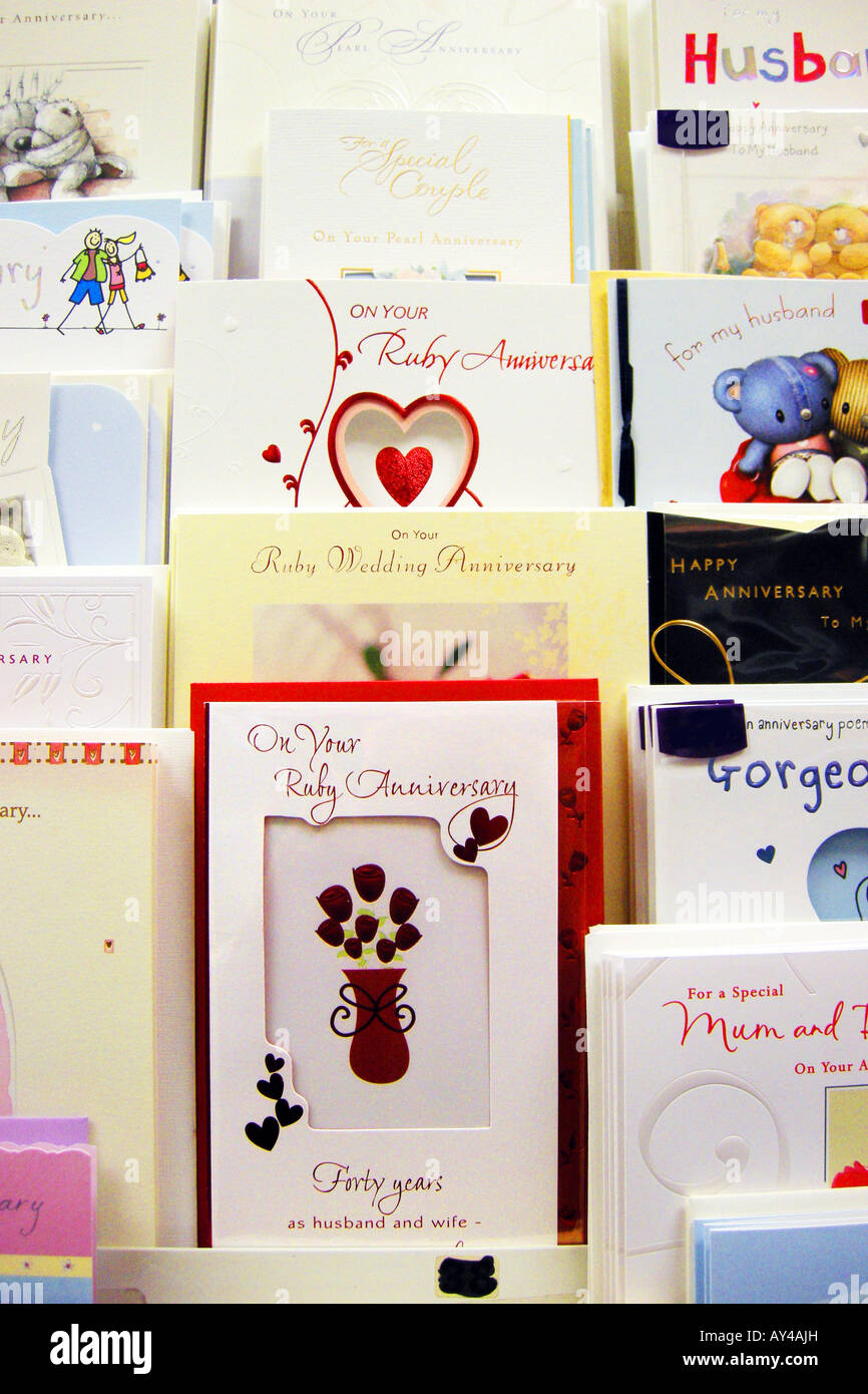 Display of greetings cards on in a retail store Stock Photo - Alamy