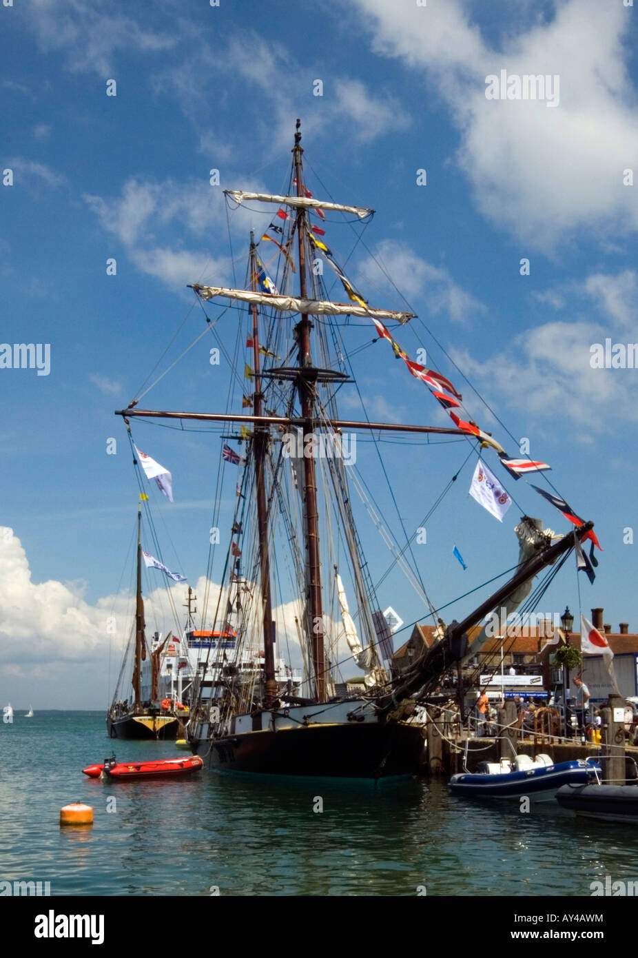 Yarmouth old gaffers sail festival hi-res stock photography and images ...