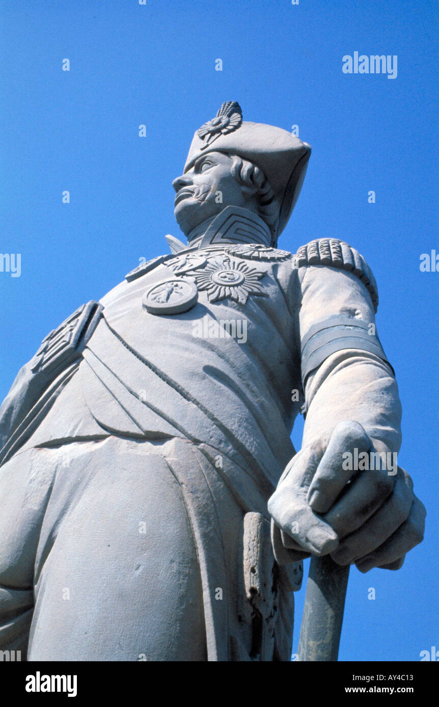 Statue of horatio lord nelson hi-res stock photography and images - Alamy