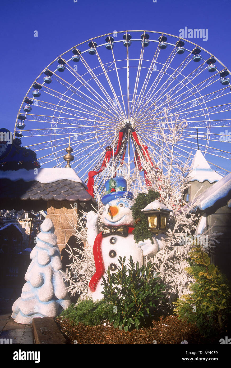 Fun at the Christmas market at Lille held every year starting the first ...