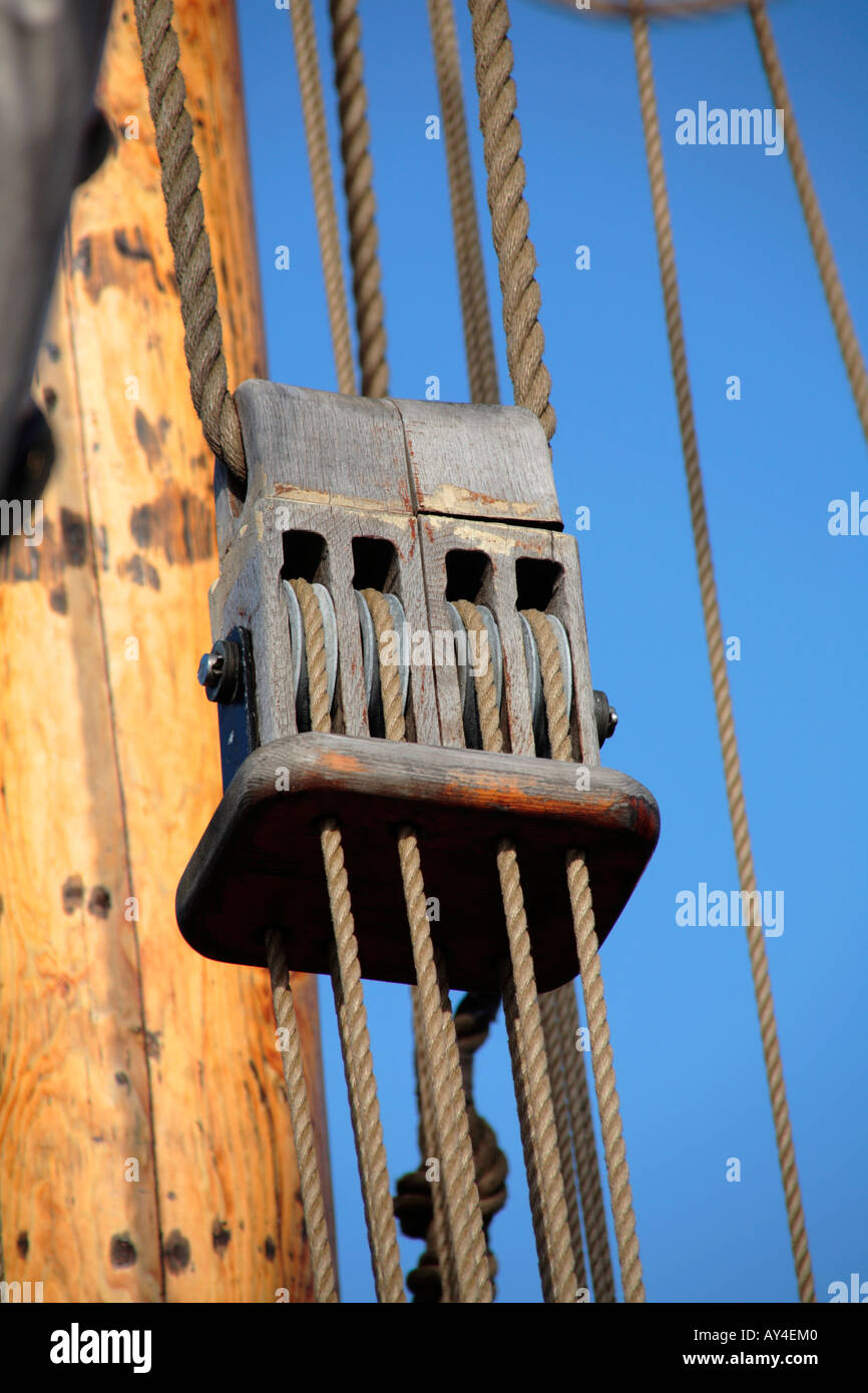 Matthew - Replica of John Cabot's ship Stock Photo - Alamy