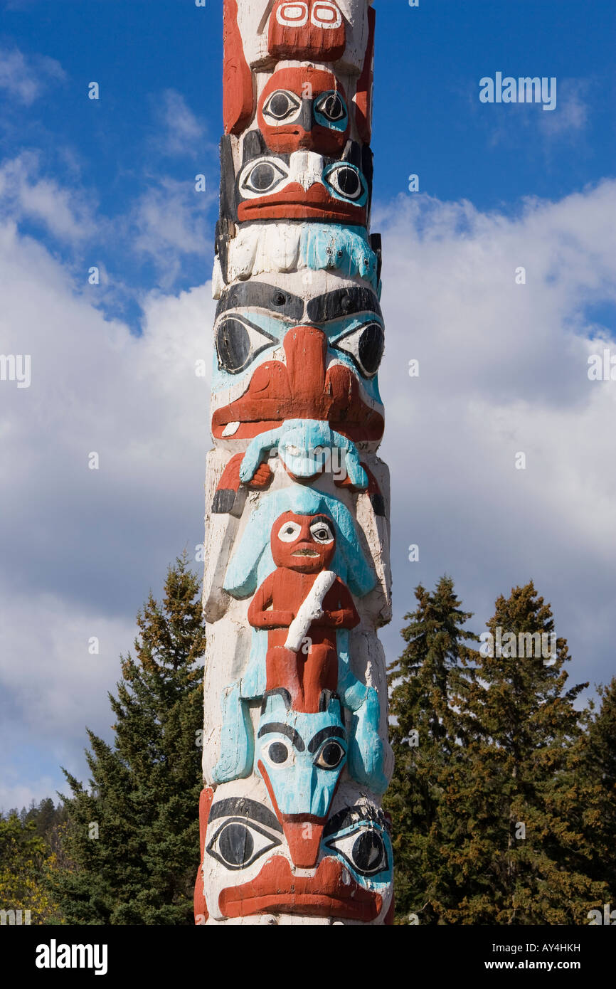 Totem Pole in the Town of Jasper, Jasper National Park, Rocky Mountains ...
