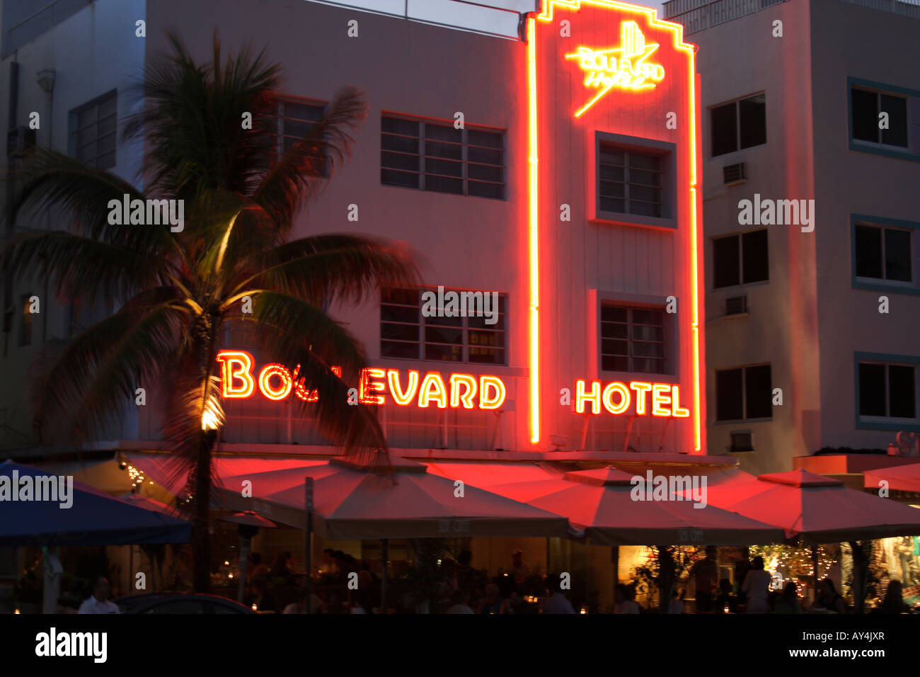 Ocean's drive Miami beach Florida at night Stock Photo - Alamy